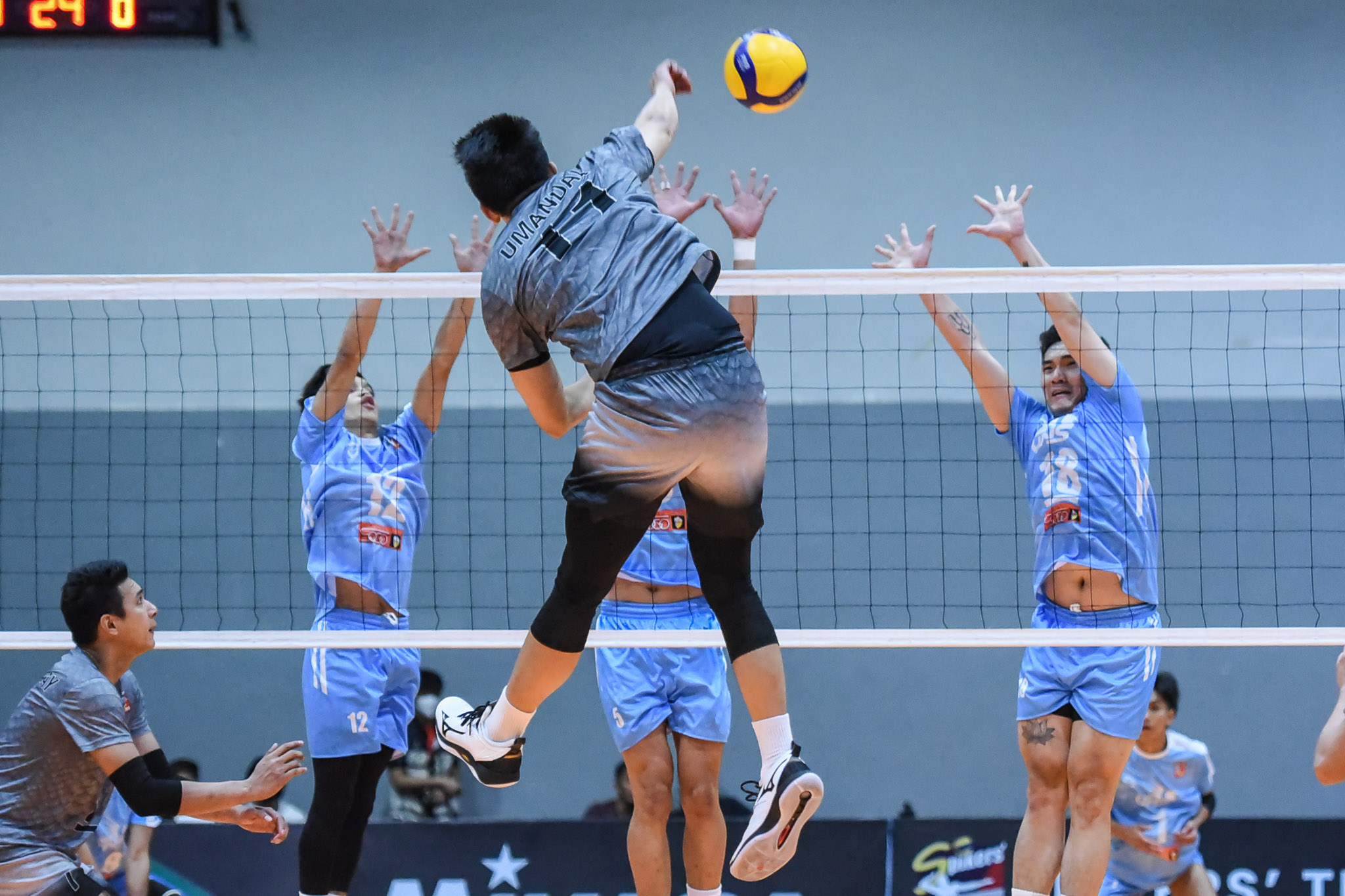 Photos | Spikers Turf