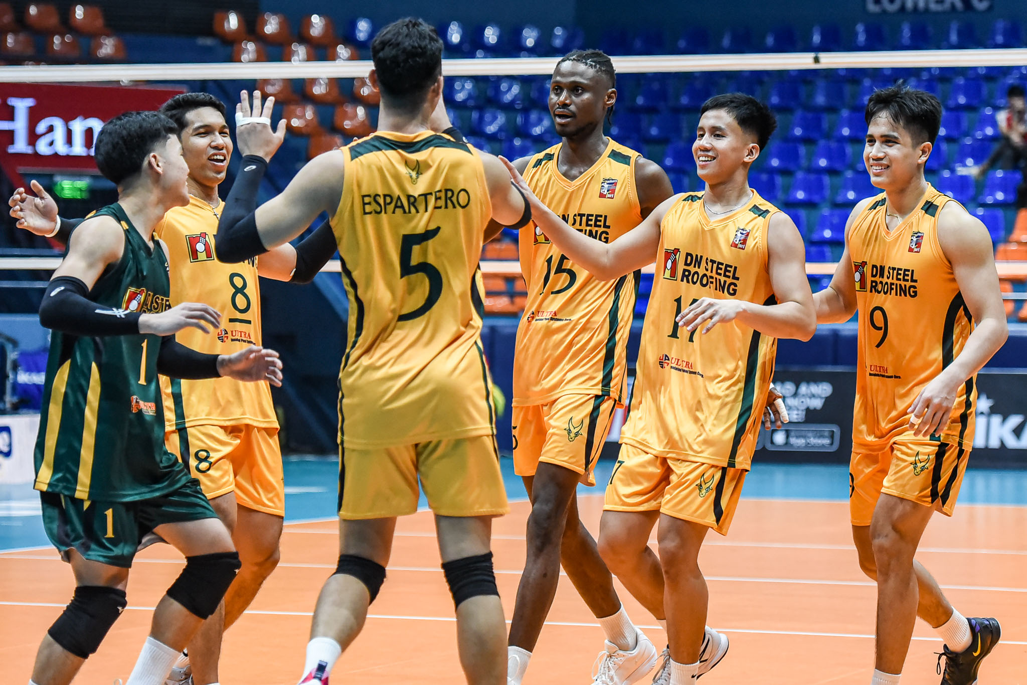 Photos | Spikers Turf