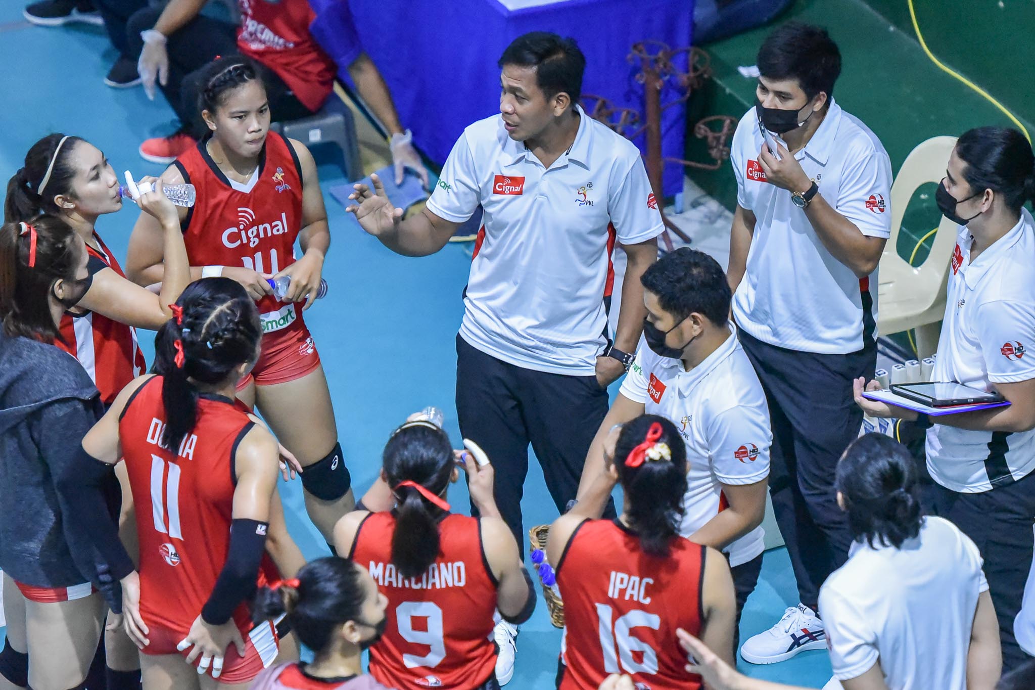 Delos Santos yearns for good ending to Cignal's campaign - News | PVL ...
