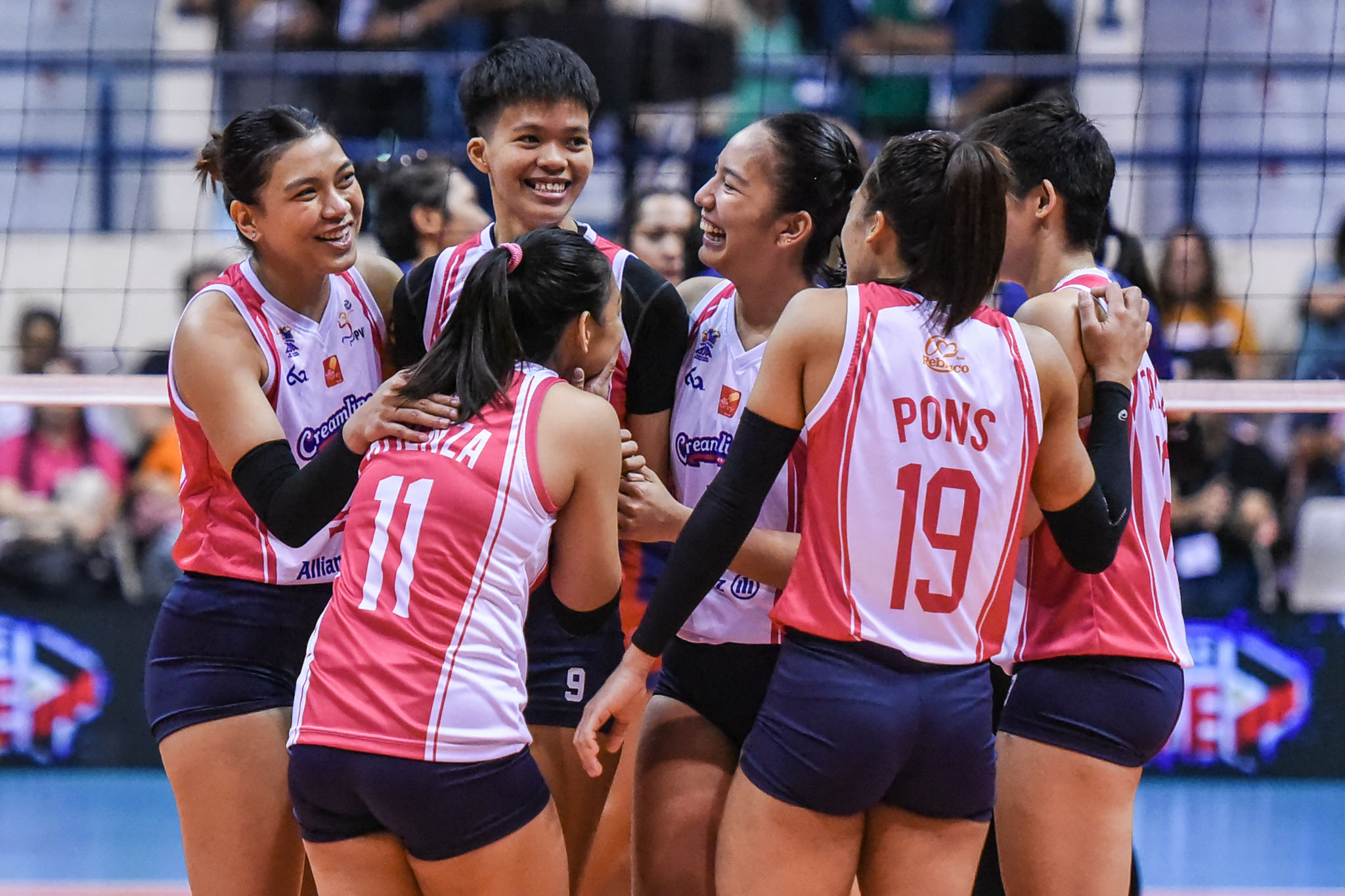 Creamline's bench shines bright - News | PVL - Premier Volleyball League