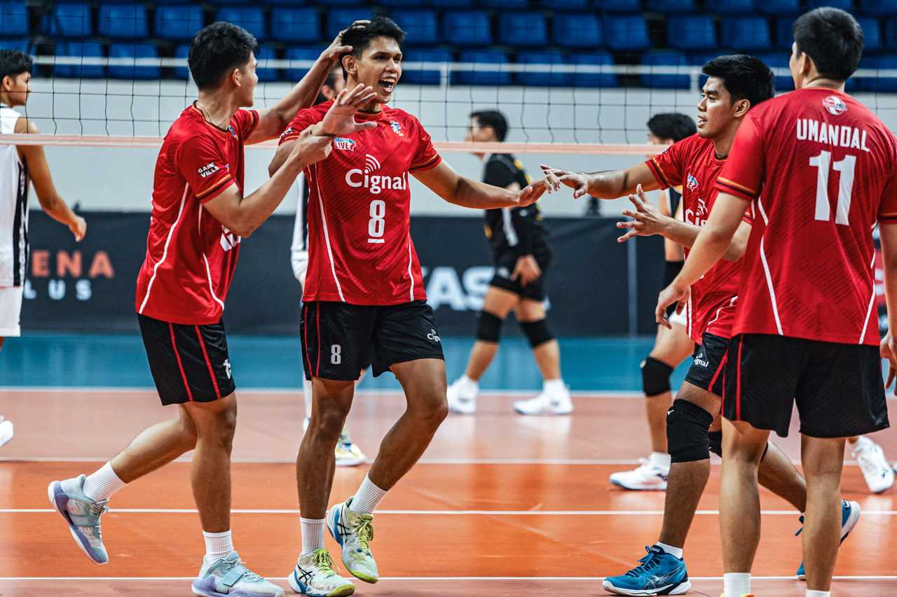 Cignal Criss Cross Eye 3rd Win In Row News Spikers Turf