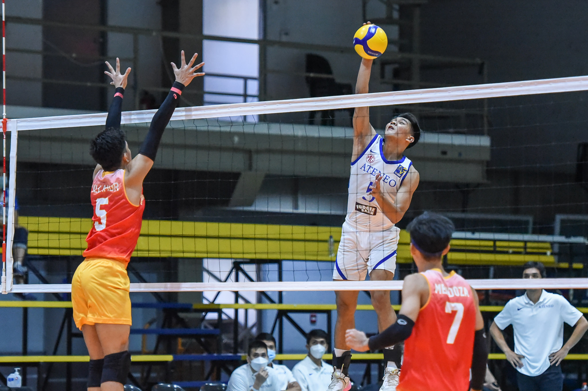 Pacinio, Batas power Ateneo past San Sebastian - News | The V-League
